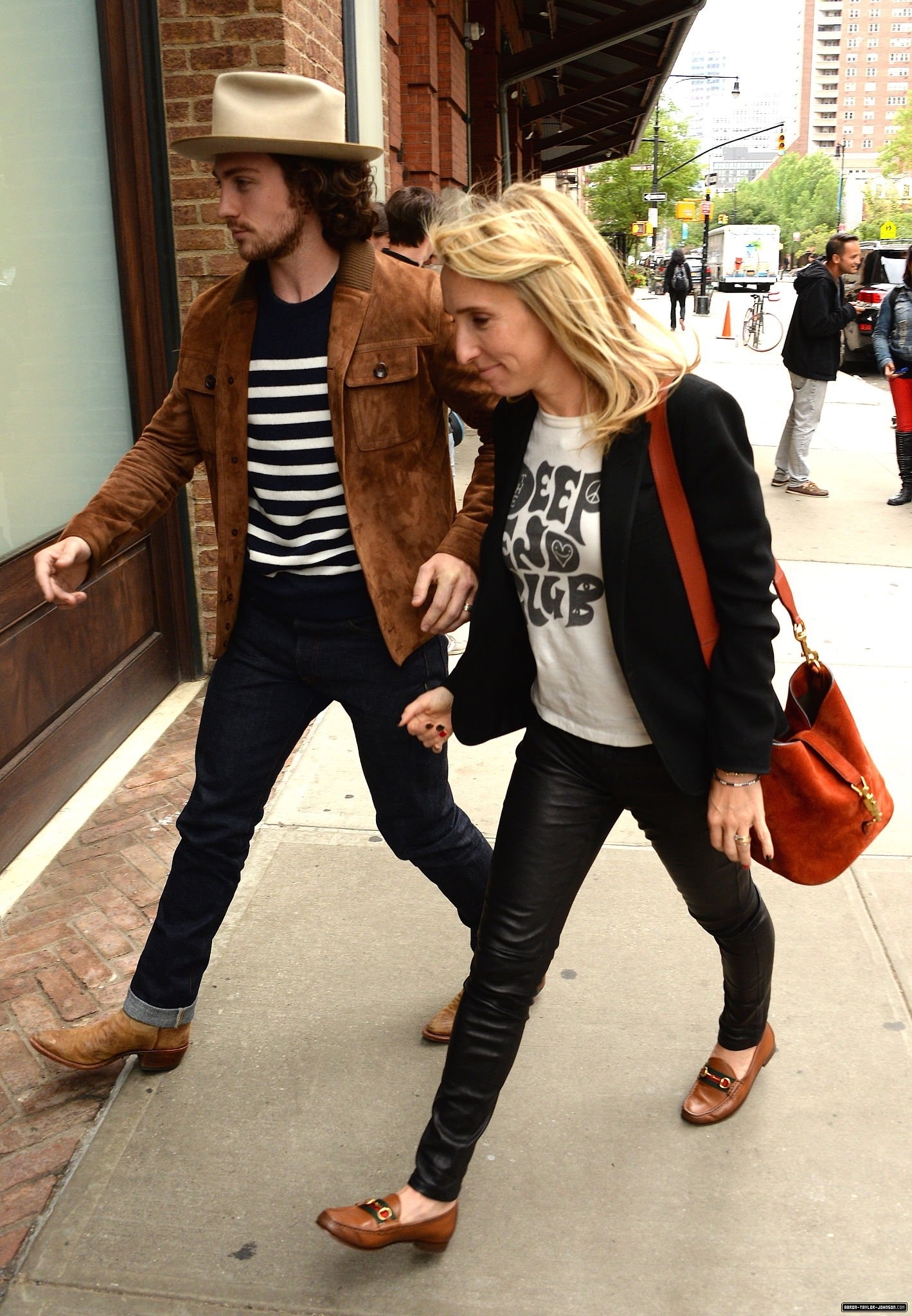 June 04 - Out in New York City - 515 - Aaron Taylor-Johnson Photogallery
